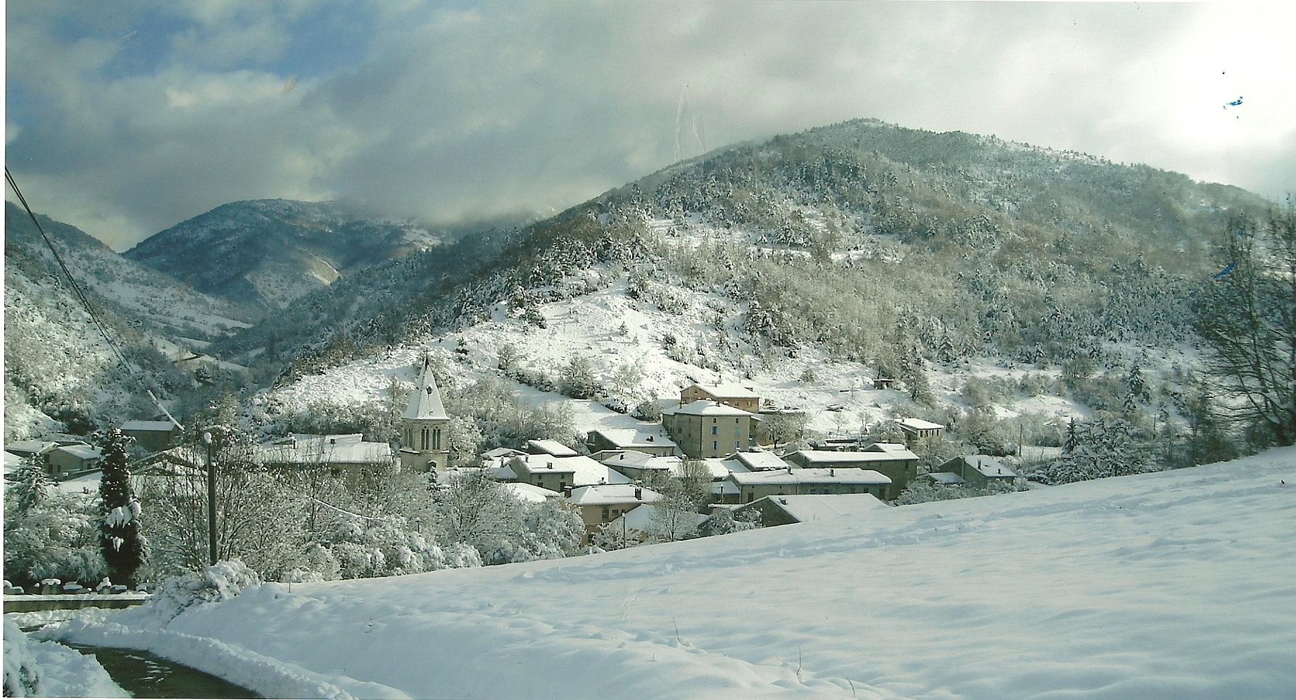 Bouvières - Site de l'office de tourisme du Pays de Dieulefit - Bourdeaux